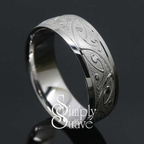 Koru Patterned Gold Band Twin Finished Ring